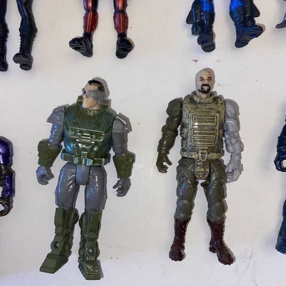 greenb | Toys | Final Faction Figure Greenbrier 375 Alpha Kharn Lot ...